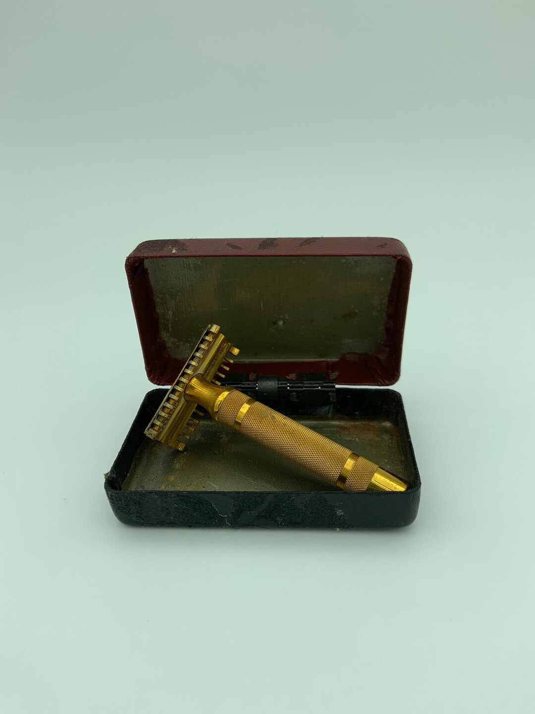 Vintage Gillette Gold Toned Double Edge Open Comb Safety Razor With ...