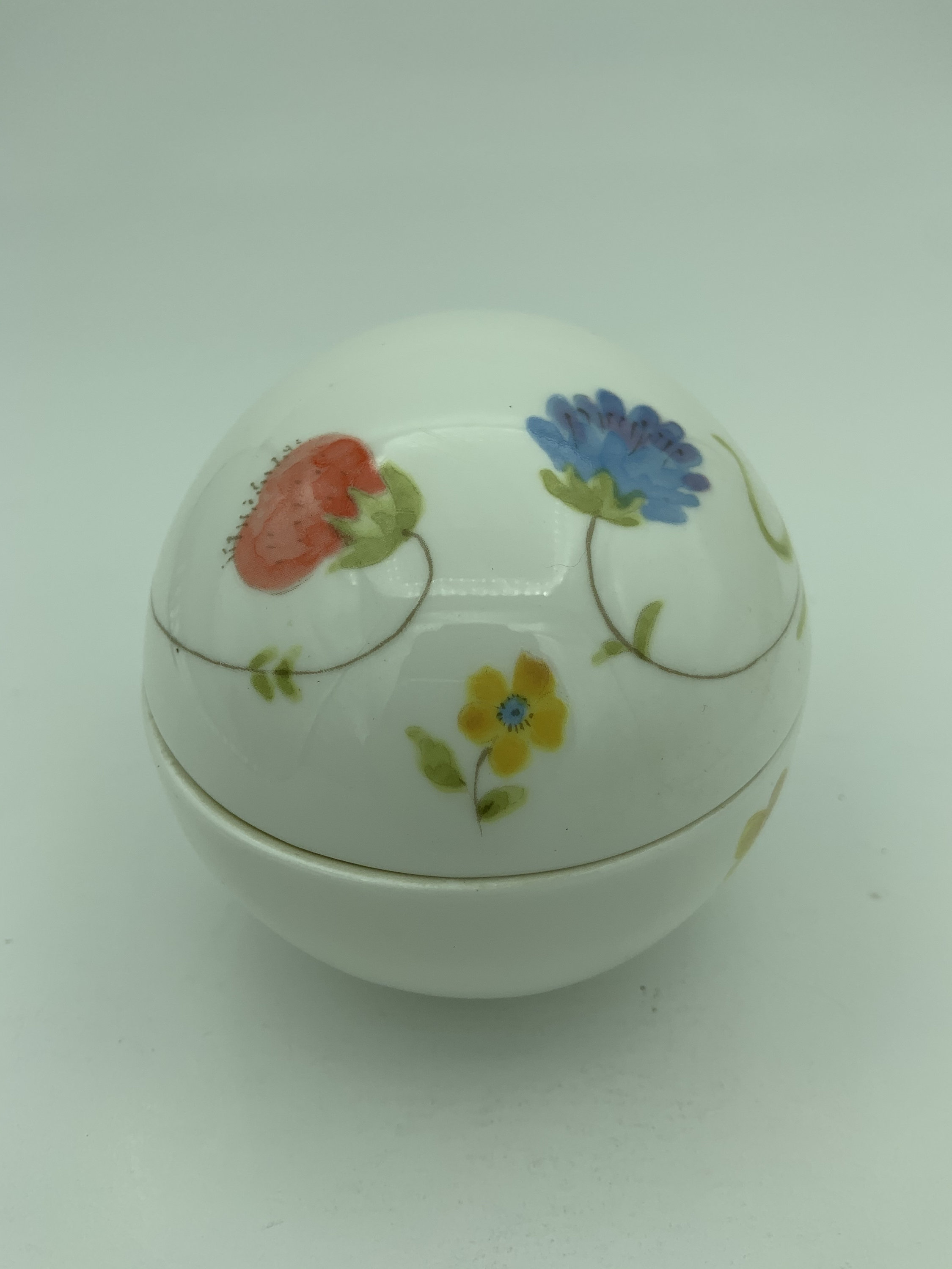 Vintage Mikasa Bone China Made in Narumi Japan Just Flowers | Etsy