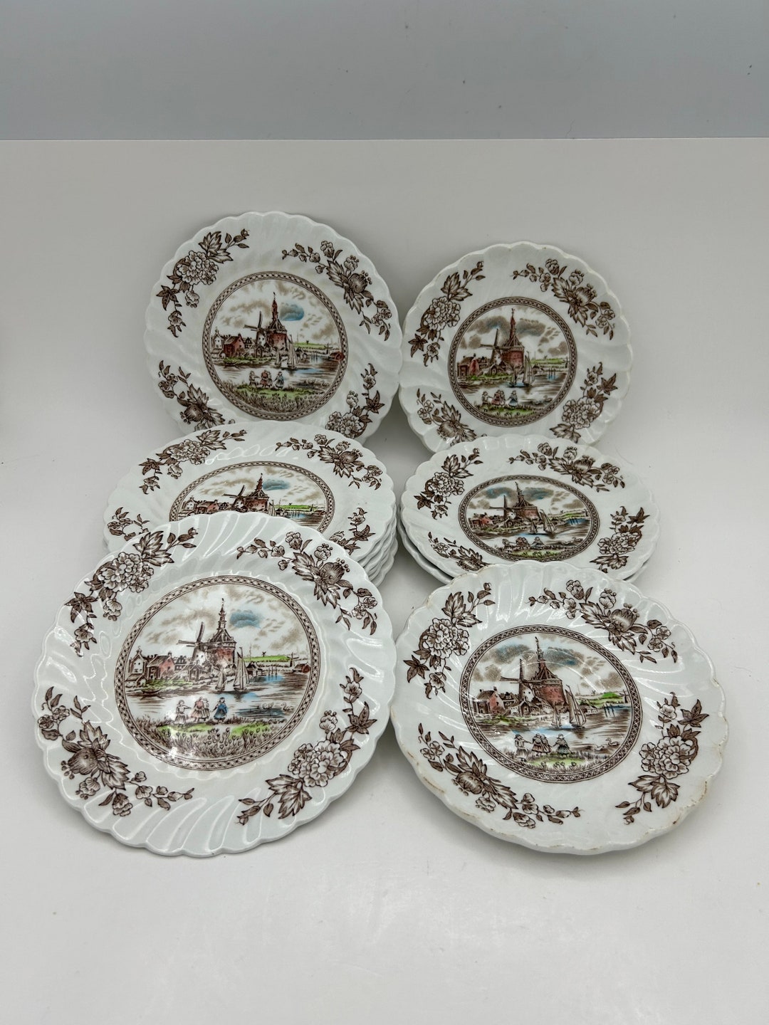 Vintage 12-piece Johnson Brothers England Tulip Time Multicolor ...