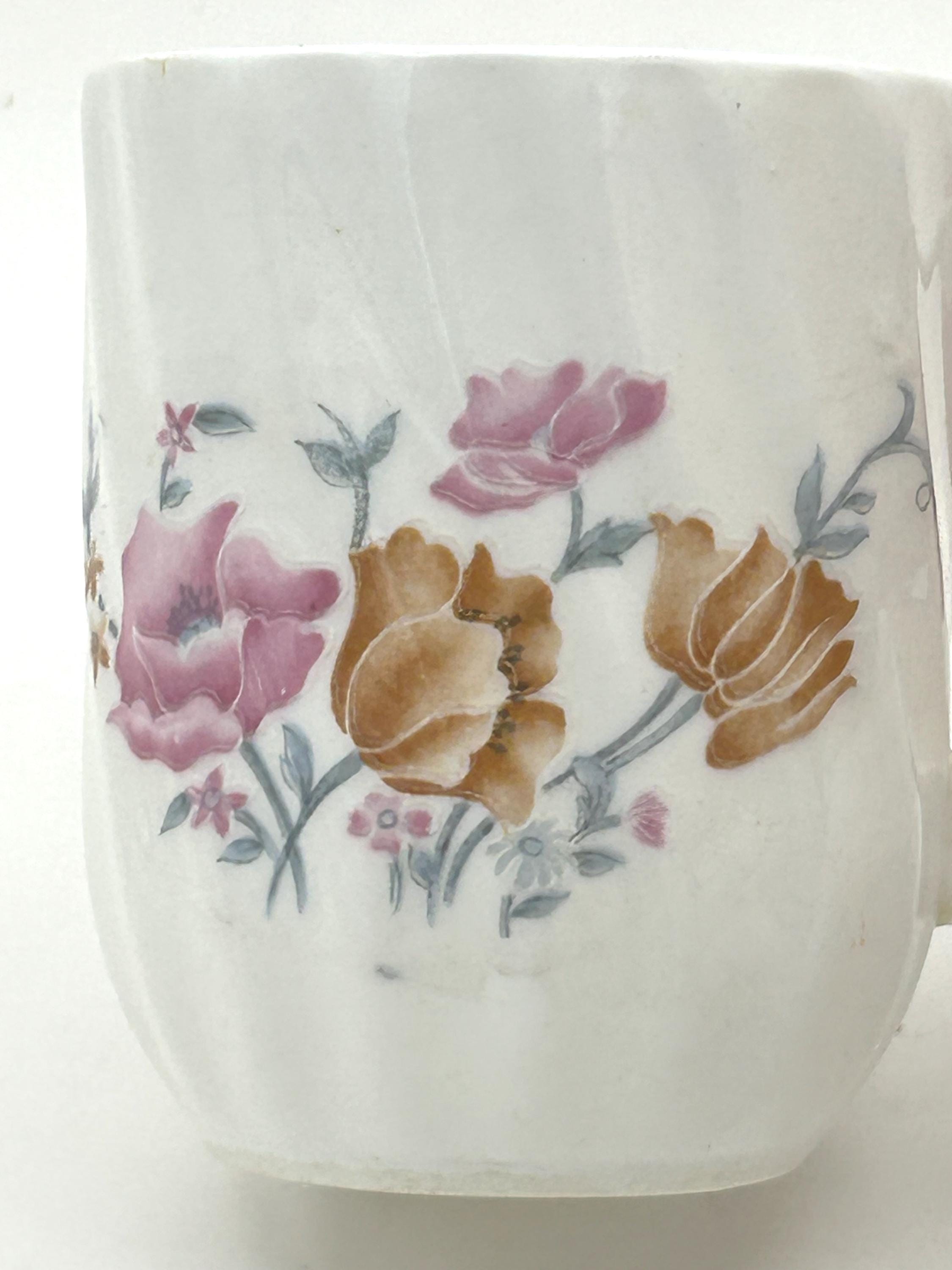 Set of 11 Vintage R.L. Hitkari Potteries Bone China 6oz Swirled ...