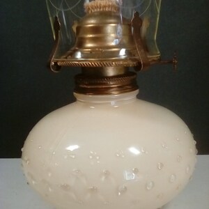 Beautiful Vintage Cream Color Glass Oil/ Kerosene Lamp - Etsy