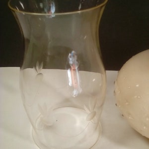 Beautiful Vintage Cream Color Glass Oil/ Kerosene Lamp - Etsy