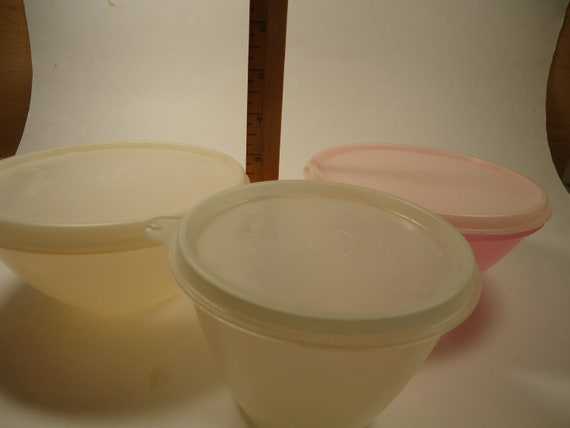 Tupperware 3 Small Round Vegetable Bowls / Container | Etsy