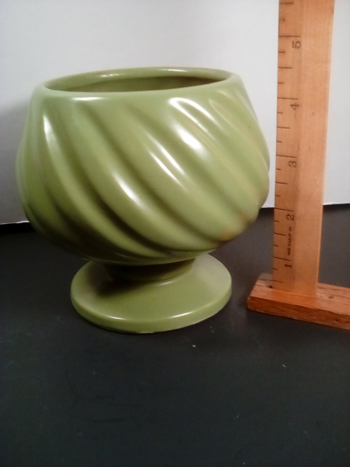 Hull Pottery Planter - Etsy