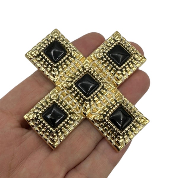 St John Brooch - Etsy