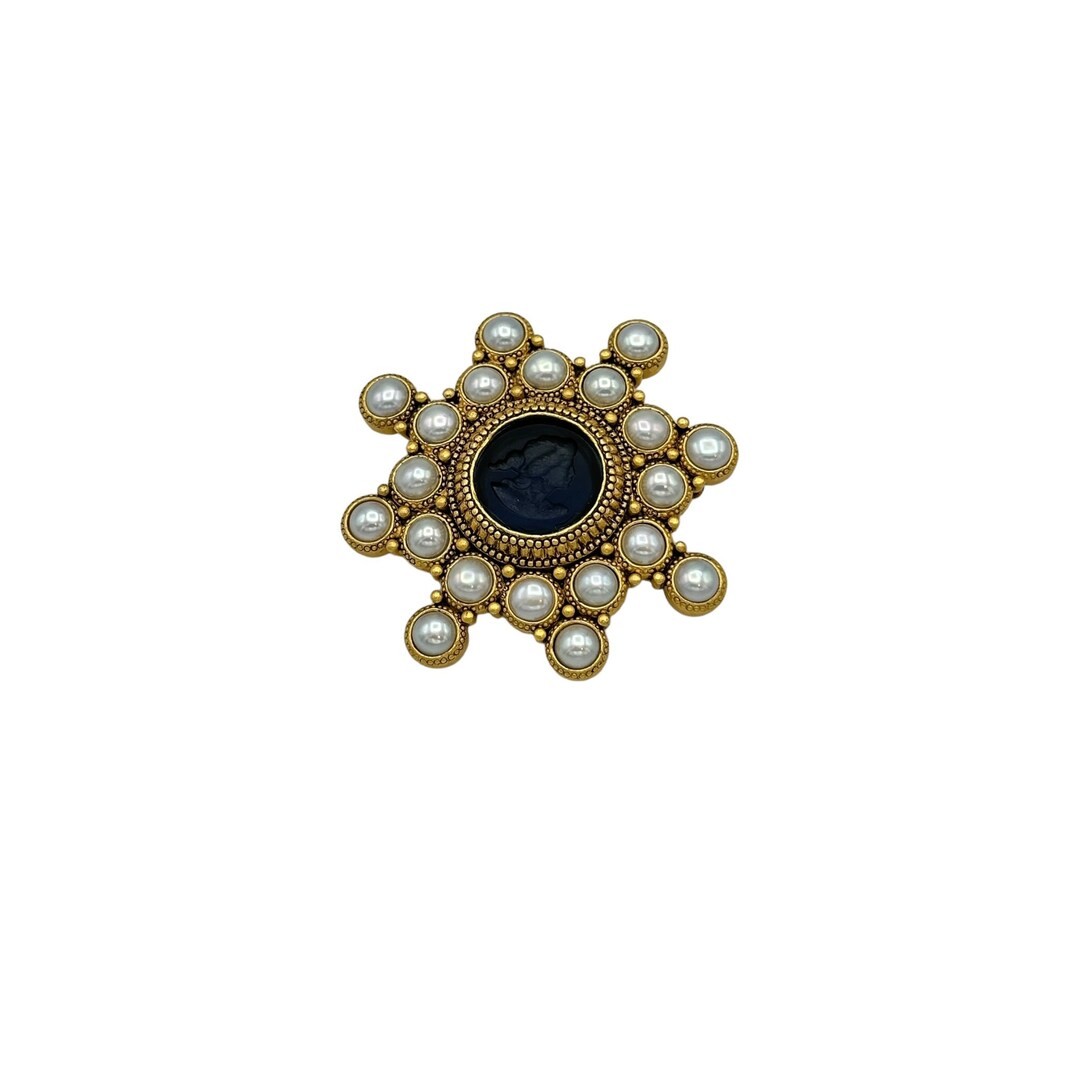 Metropolitan Museum Art MMA Glass Intaglio Pearl Brooch - Etsy