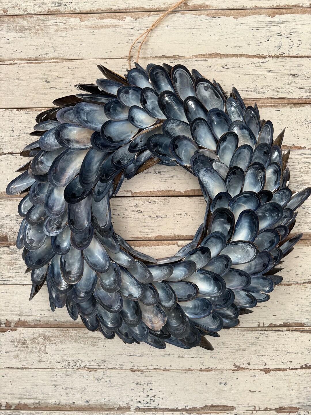XL Mussel Wreath, Wreaths Made With Seashells, Wreaths Made for Beach ...