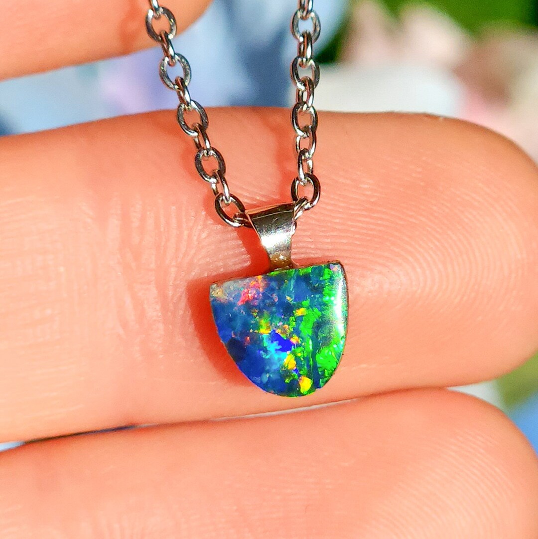 AGAPE Australian Coober Pedy Opal Doublet Pendant, QLD Boulder ...