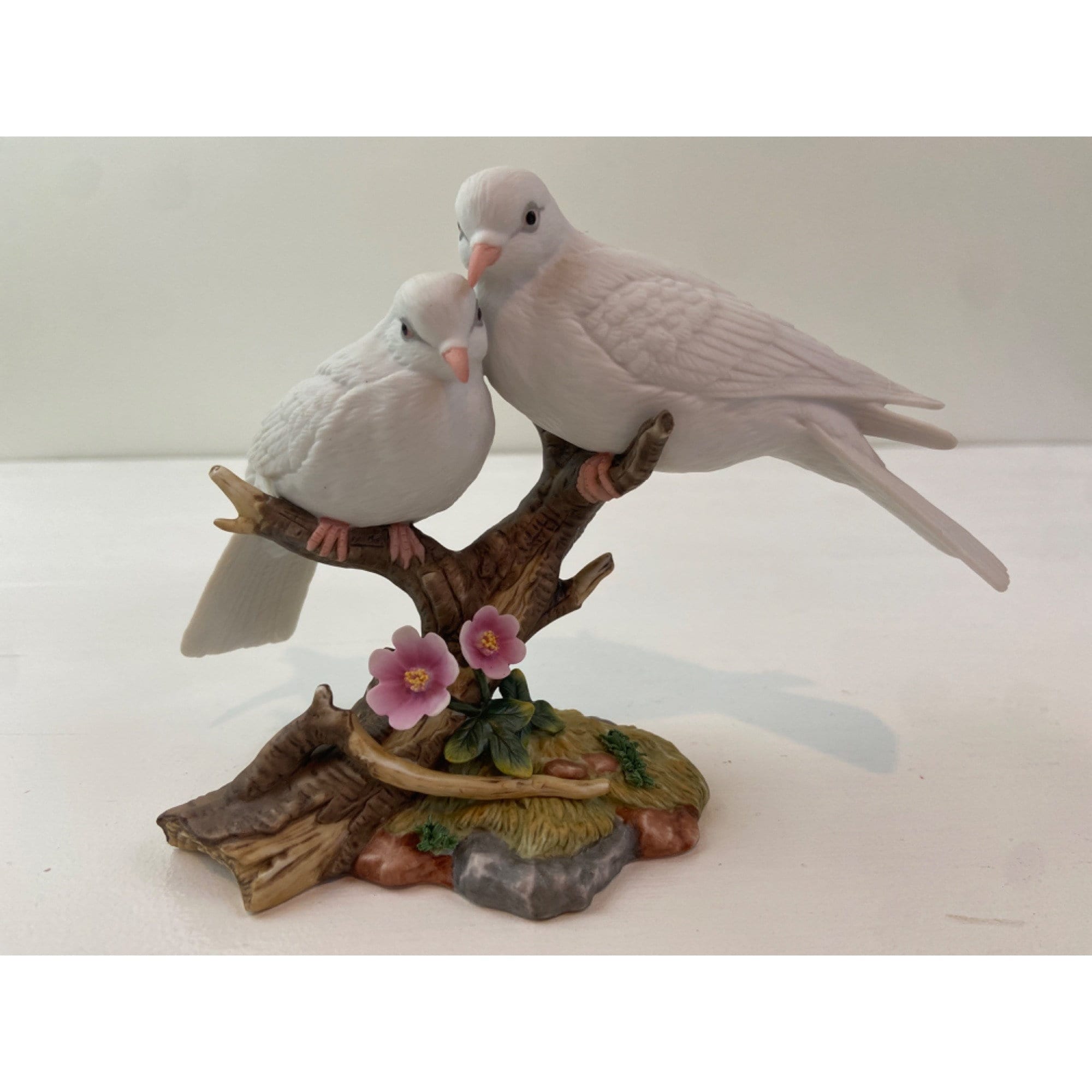 Vintage 1987 Maruri USA "wings of Love" Fine Porcelain Figurine - No ...