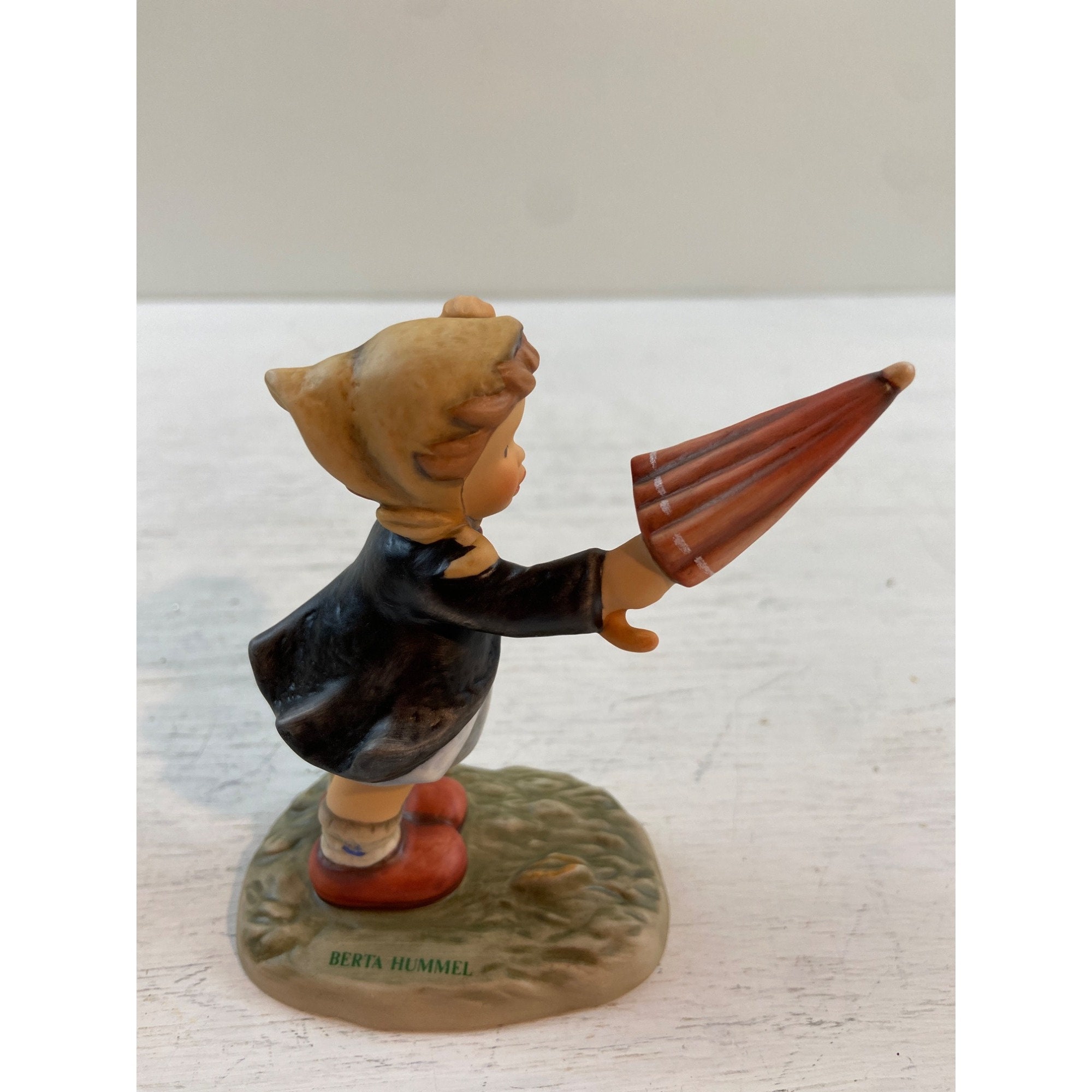 Vintage 2000 Goebel “blow Wind Blow” BH 115 Brett’s Hummel Made in ...