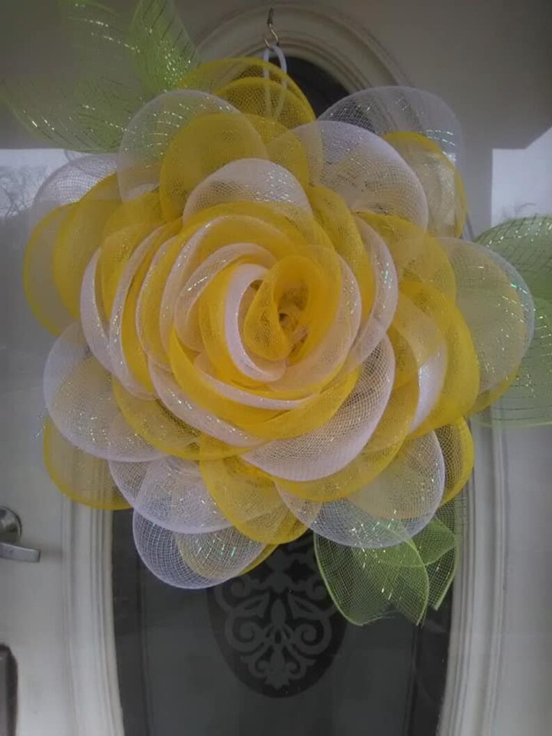 Deco Mesh Rose Wreath, Flower Door Decor - Etsy
