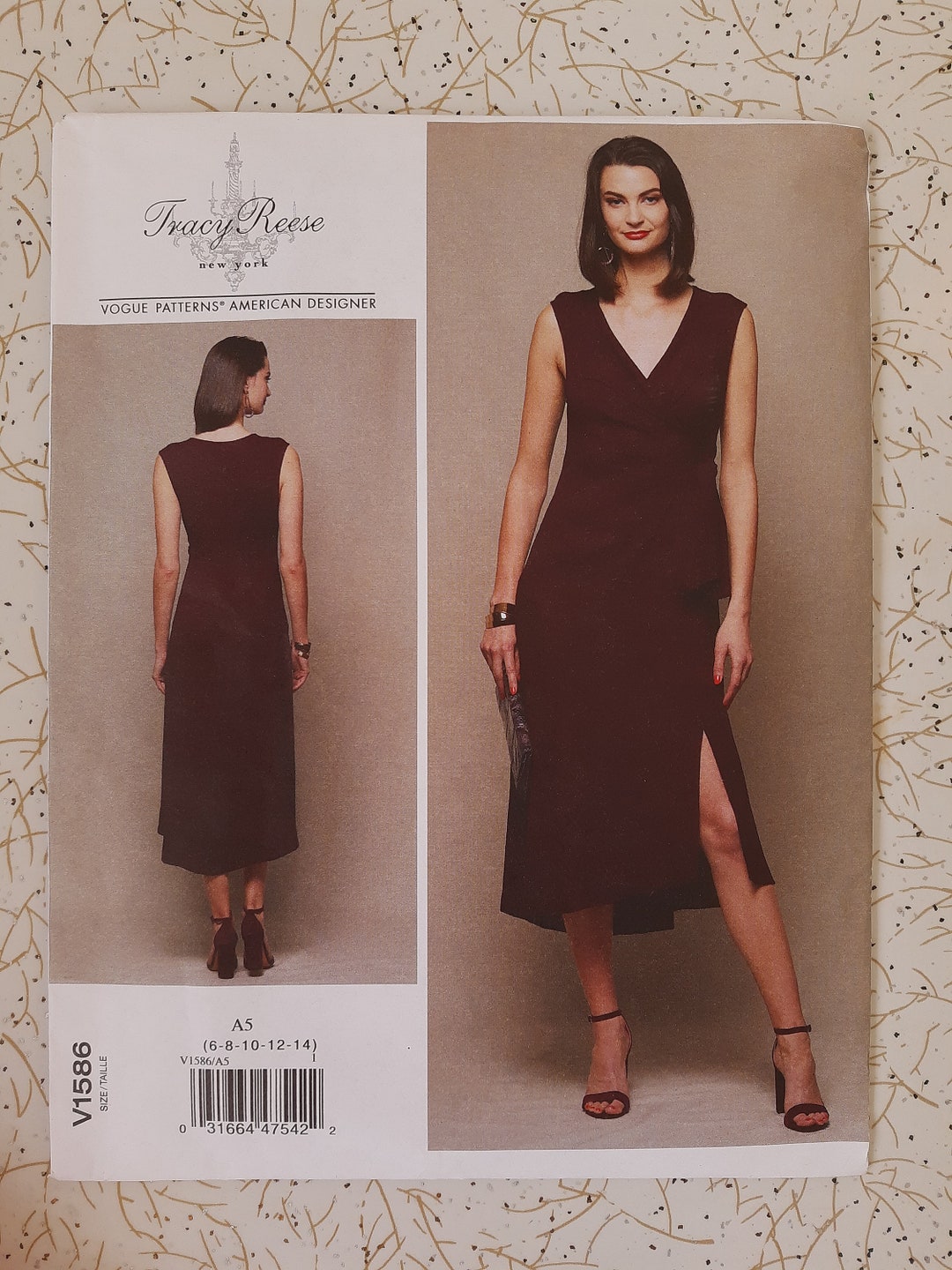 Vogue Designer Dress Pattern 1586 - Tracy Reece New York - Sizes 6-14 ...