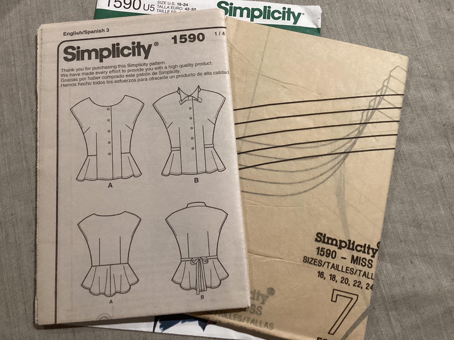 1940s Peplum Blouse Pattern ~ Simplicity 1590 ~ Plus Sizes 16-18-20-22 ...