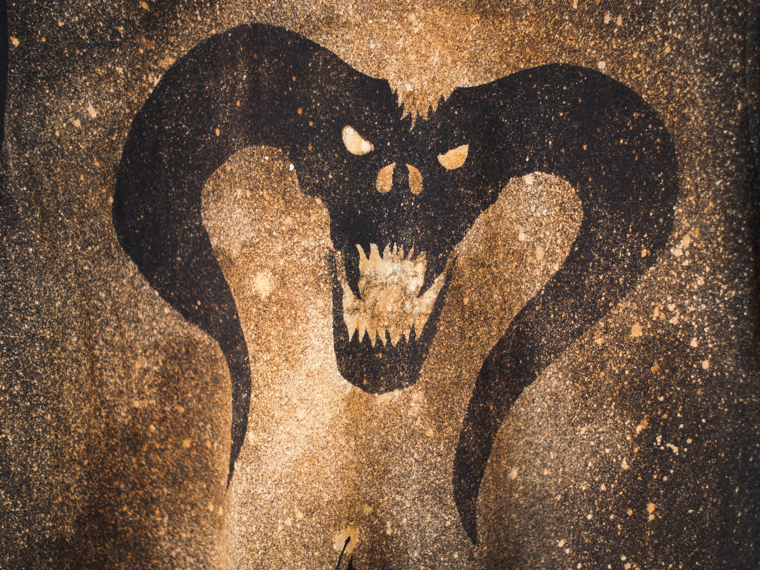 Lord of the Rings Gandalf and Balrog Fight T-shirt - Etsy