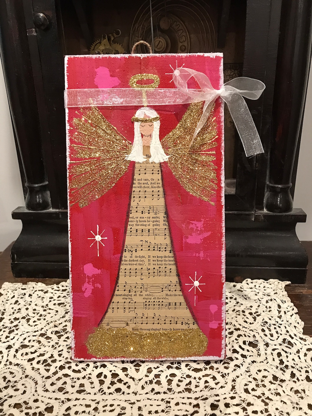 Christmas Angel Wood Art: Gold Glitter, Old Hymnal Sheet - Etsy
