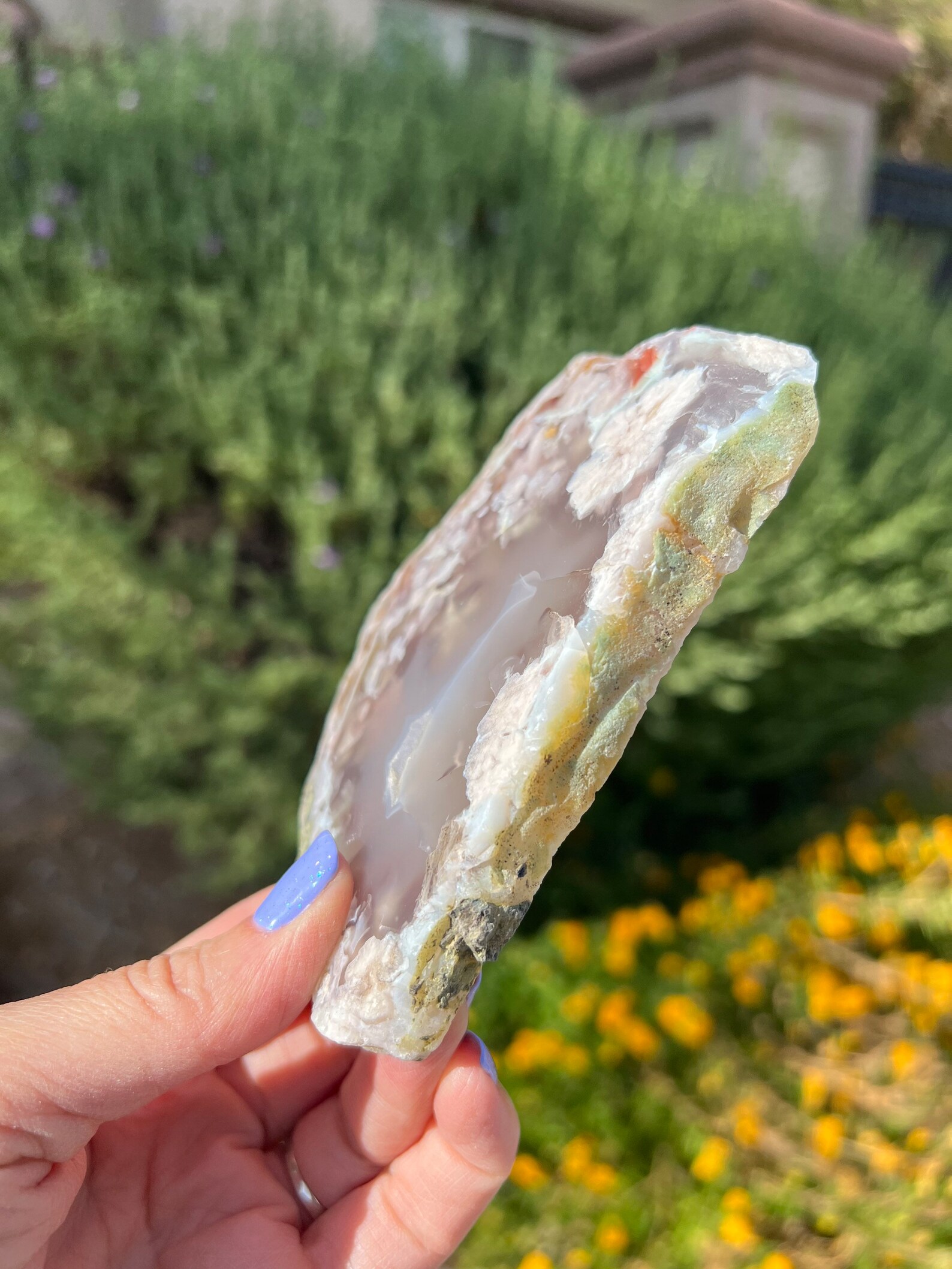 UV Reactive Flower Agate Slab W/stand 223g - Etsy