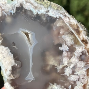 UV Reactive Flower Agate Slab W/stand 223g, Natural Flower Agate ...