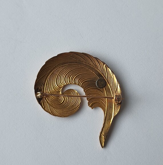 Broche ancienne plume d'autruche plaqué or - Gem