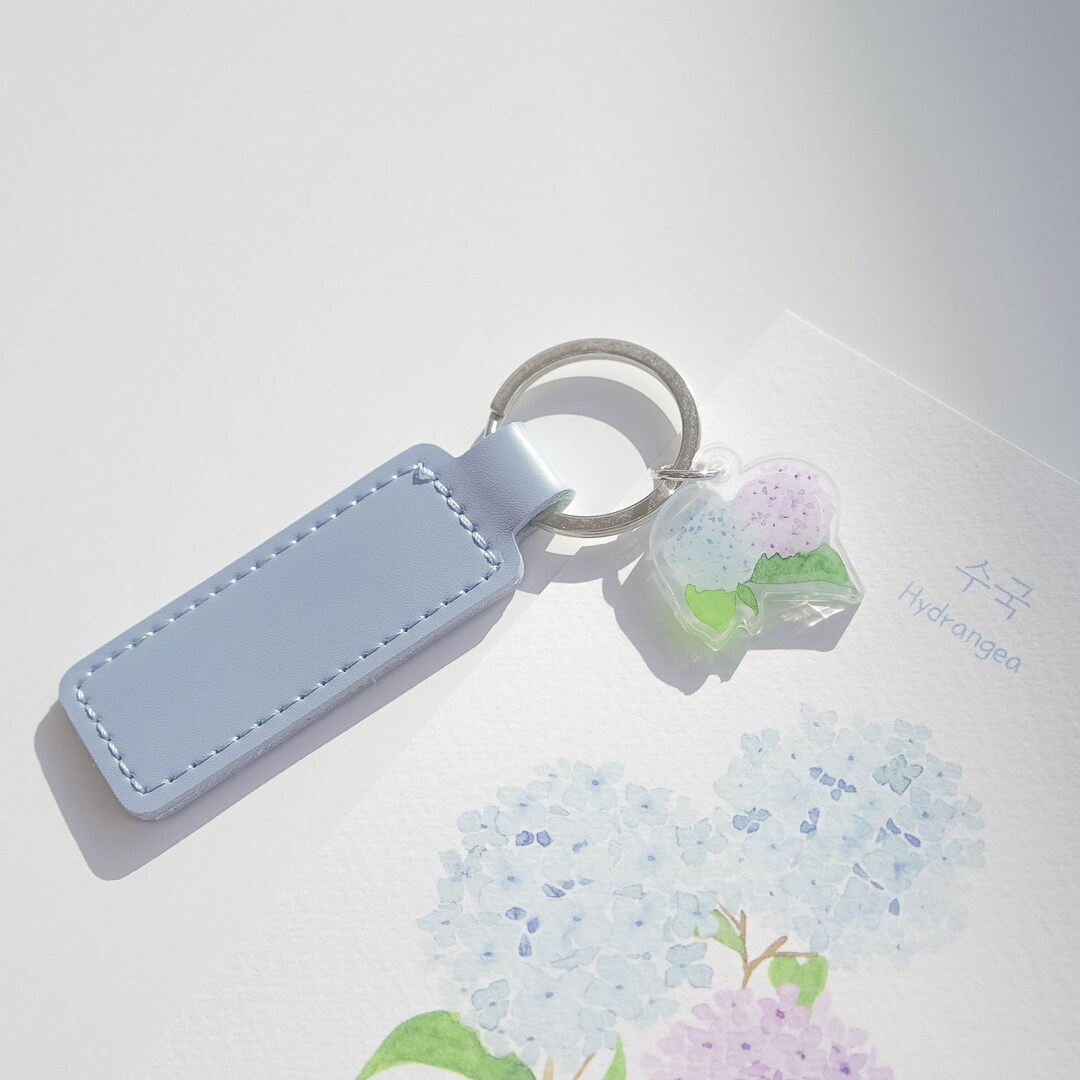 Blue Hydrangea Key Chain / Flower Key Chain / Acrylic Floral Hand ...
