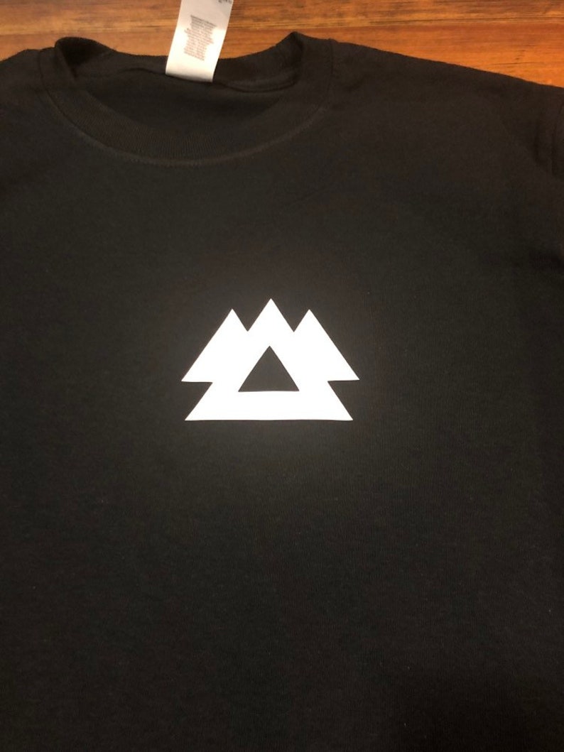 Wakaan Shirt - Etsy