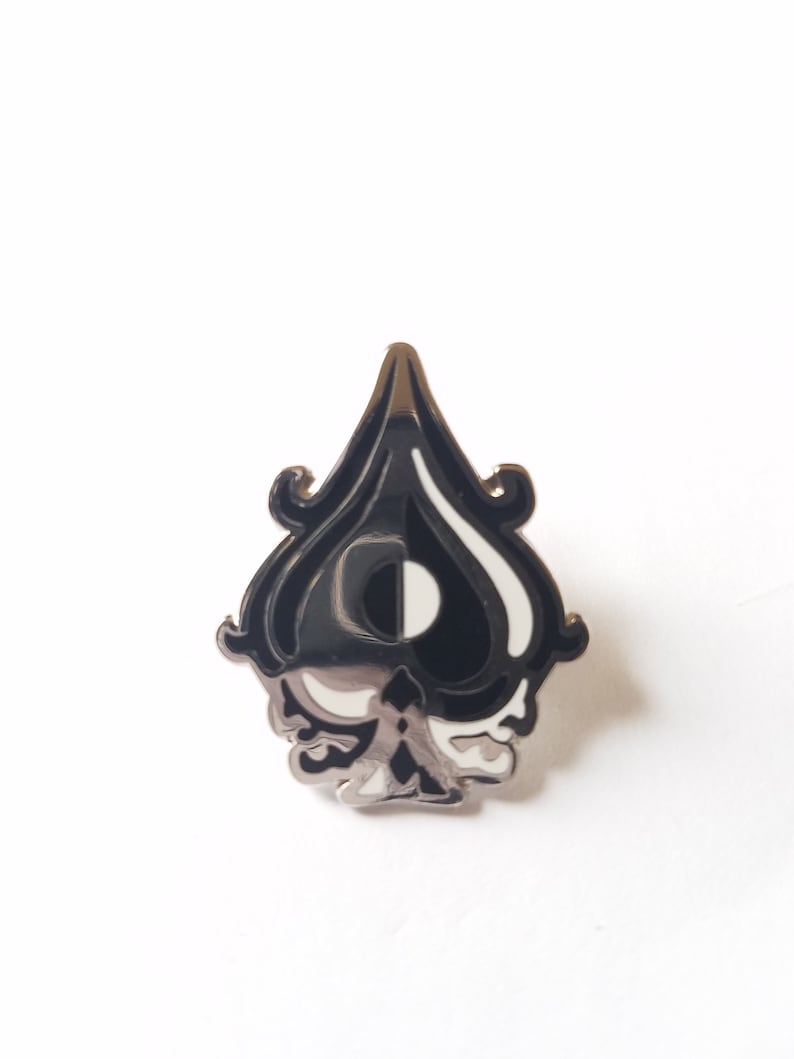 Ace of Spades Enamel Pin - Etsy