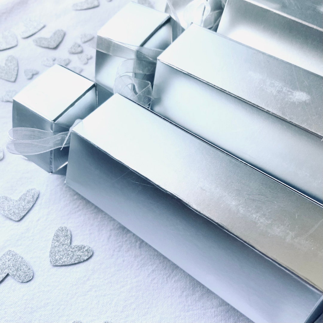 DIY Set of 4 Metallic Bon Bons, All Materials Provided, Already ...
