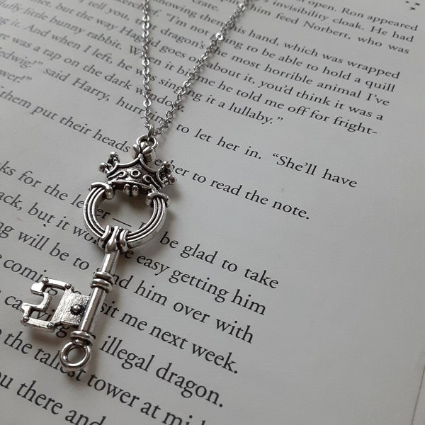 Crown Key Necklace - Etsy