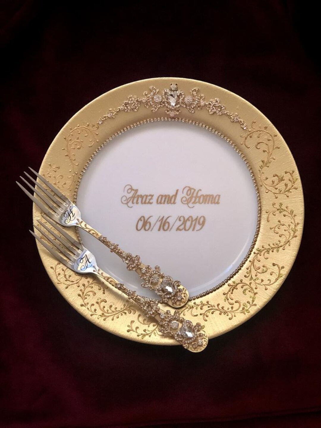 Gold Plate for the Wedding Cake With Engraving - Etsy