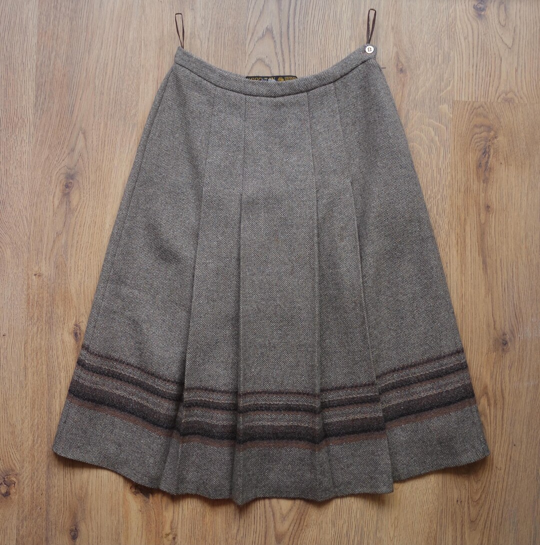 1970s Gor-ray Wool Pleated Midi Skirt - Gray-brown Flecked Tweed, Woven ...