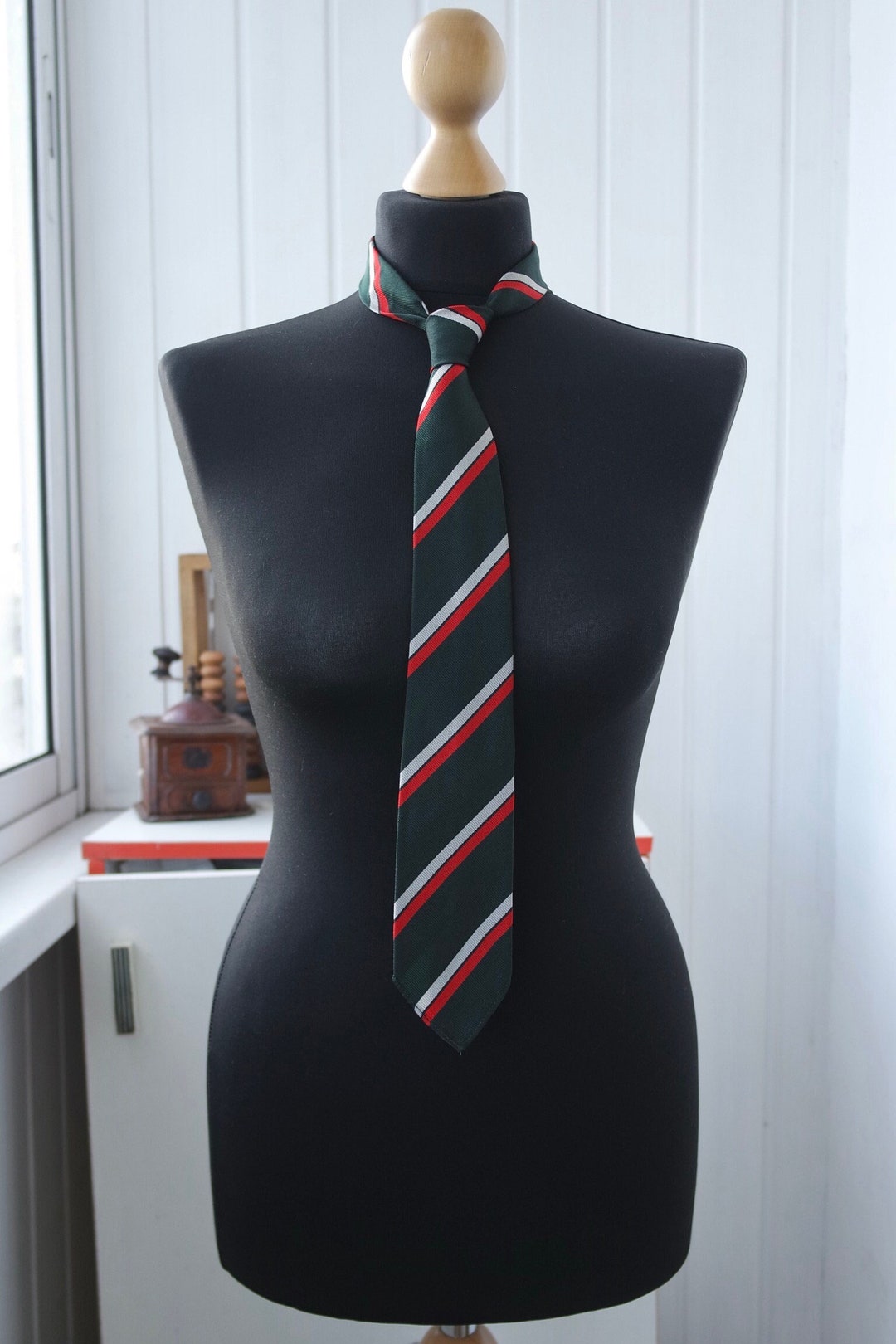 Skinny 1960s Repp Tie: Forest Green, Red & White Regimental Stripes ...