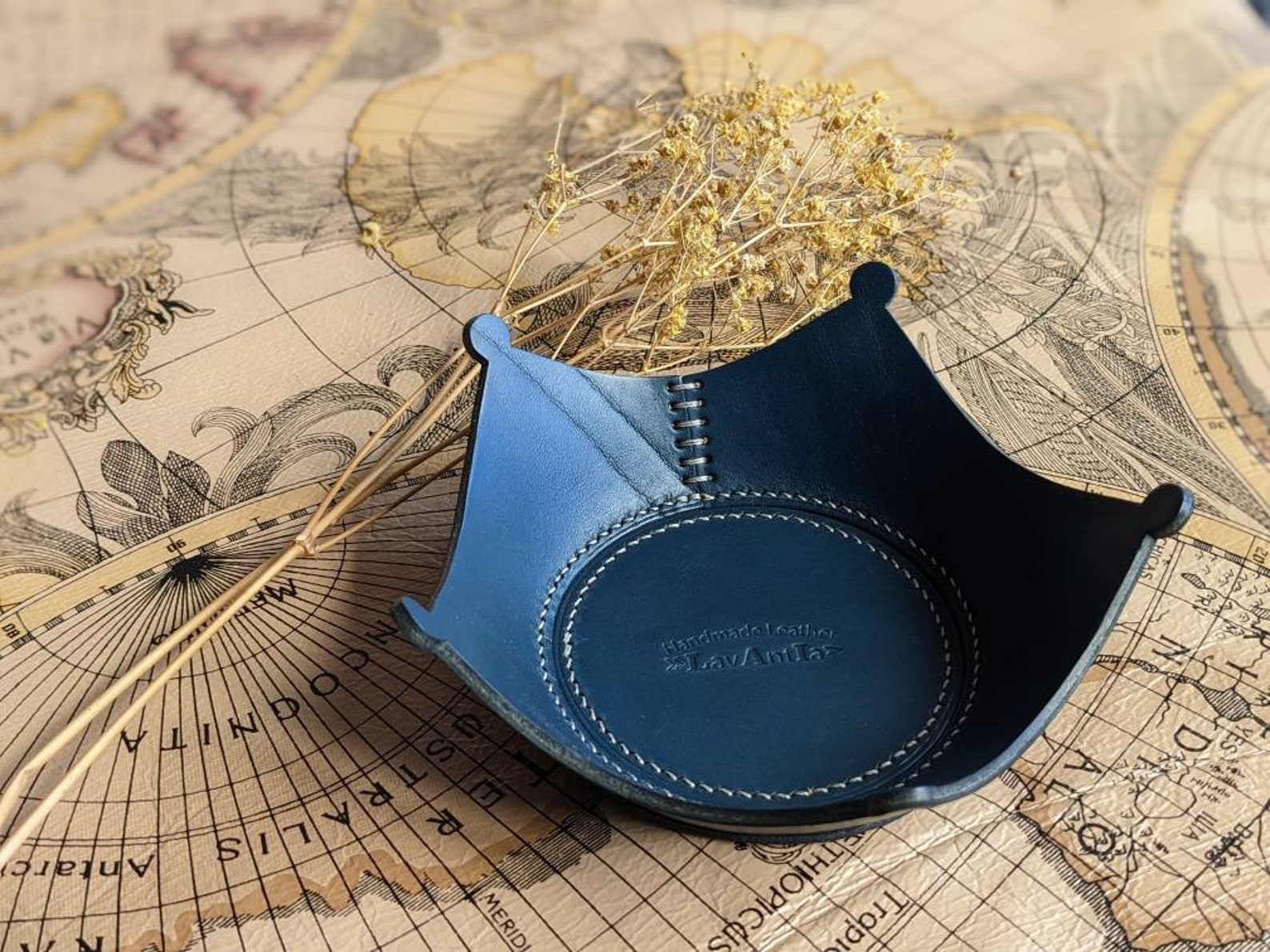 Crown Leather Tray PDF Pattern: Build-along Tutorial - Etsy