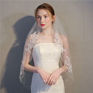 Ivory/white Elegant Bridal Wedding Veil,lace Veil With Comb,with Lace ...
