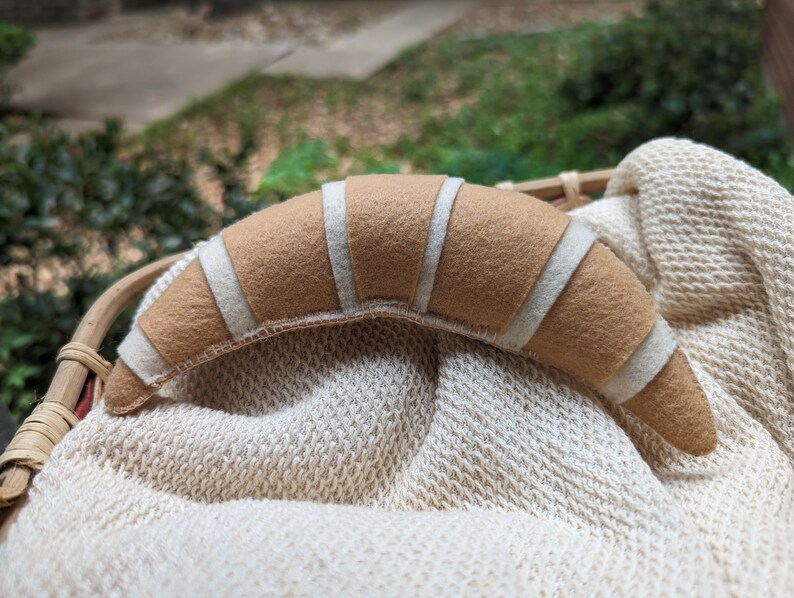 Handmade Felt Croissant | Kids Pretend Play Food - Etsy