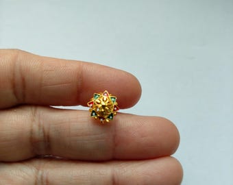 Nakful ring store