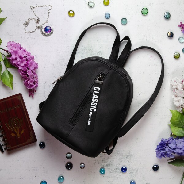 City Backpack - Etsy