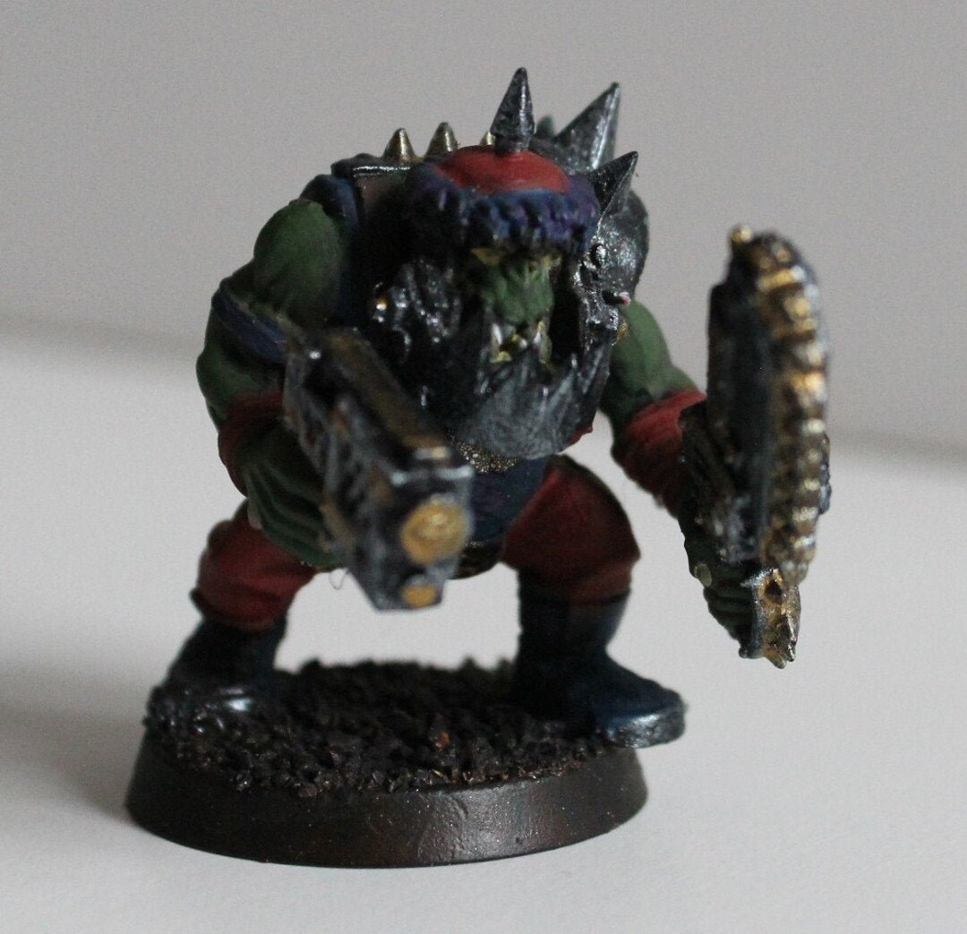 Miniature of an Ork With Bolter for Warhammer 40000 - Etsy Hong Kong