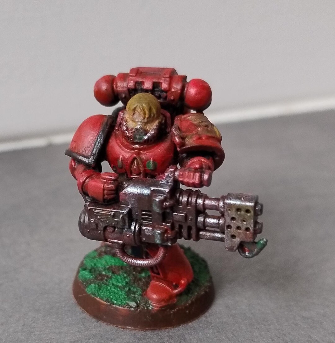 Space Marine Blood Angels With Mask and Heavy Weapon Warhammer 40000 ...
