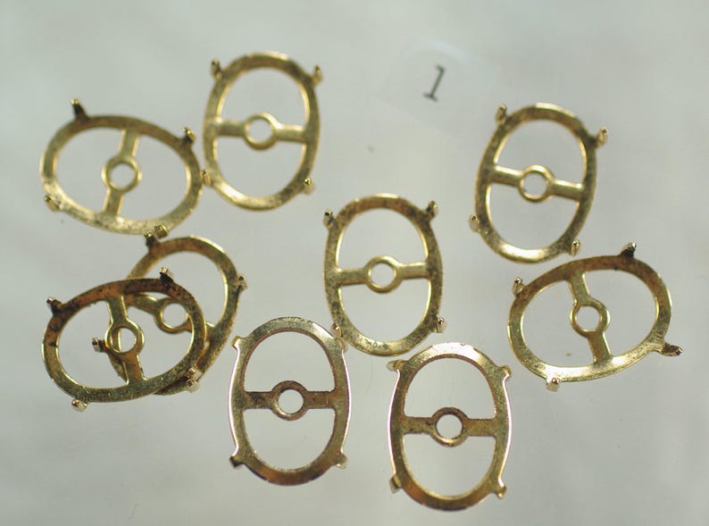 Engastes de cabujones de latón, oro y plata: 18x13, engaste de garras ...