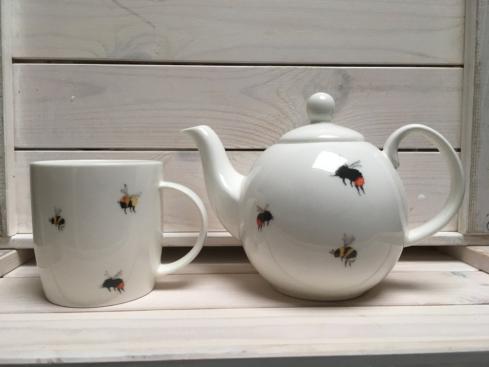 Bee Teapot / 2-3 Cup Bone China / Bee Gift / Gift Idea for | Etsy