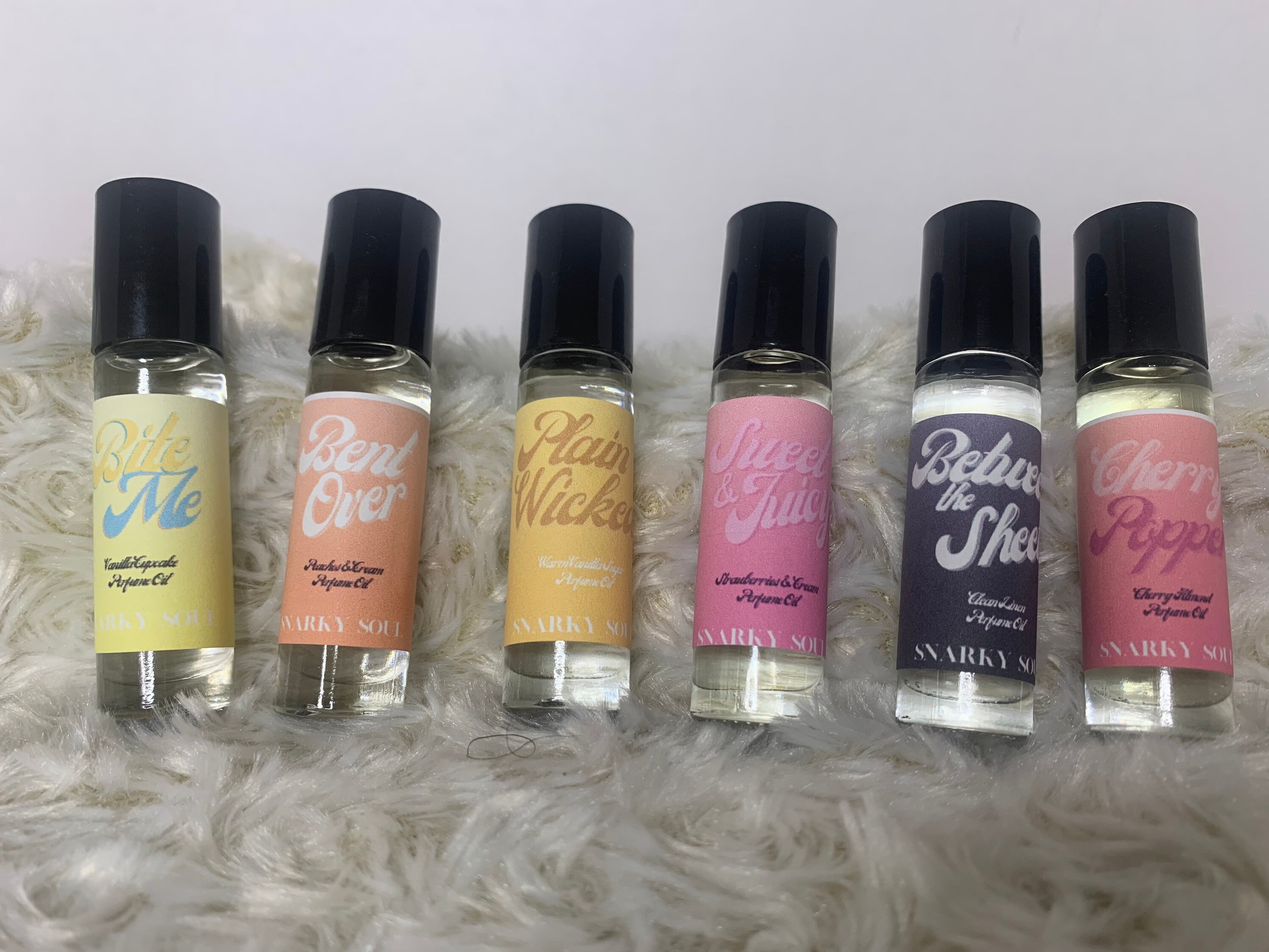 Experience Fresh Elegance With Our Clean Linen Perfume Oil Roll-on ...