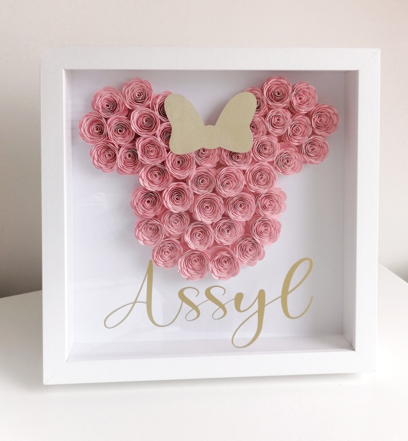Cadre fleurs en papier minnie | Cadeau naissance fille, anniversaire ...