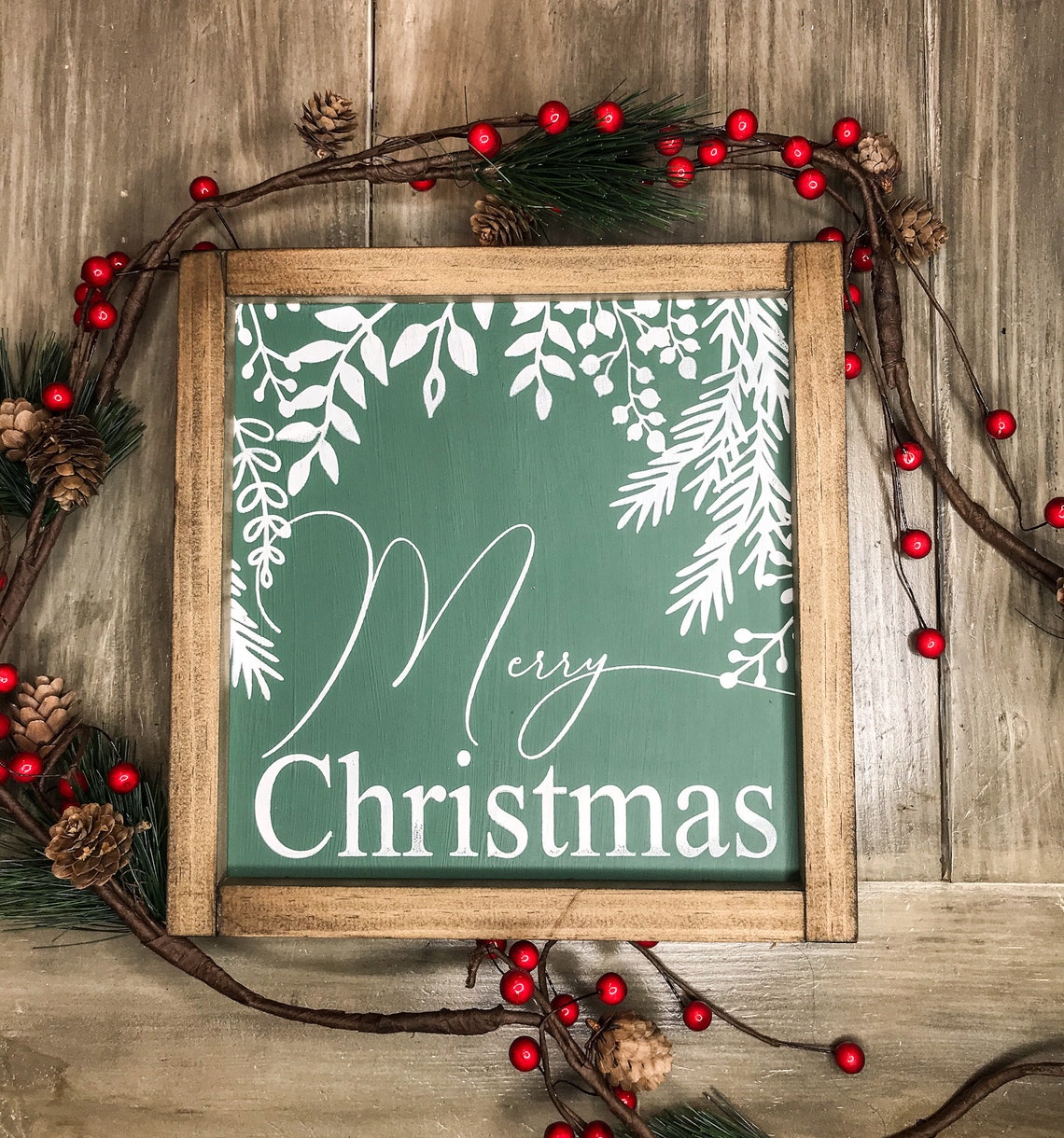 Farmhouse Merry Christmas Sign: Green & White Foliage, Rustic Decor - Etsy