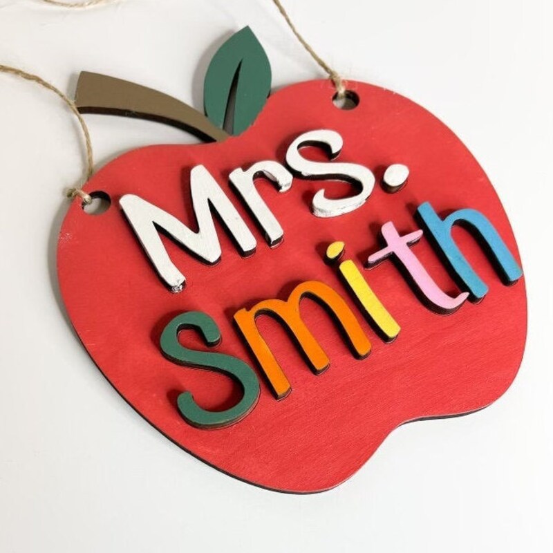 Wood Apple Teacher Sign - Etsy