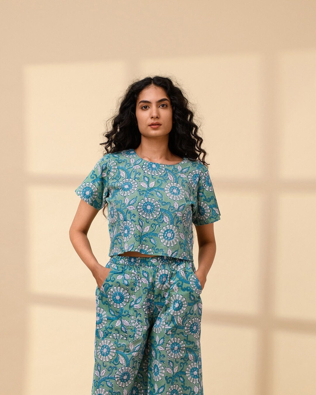 PRINTED CROPPED TOP | Relaxed Fit Blouse | Summer Crop Top | Cropped ...