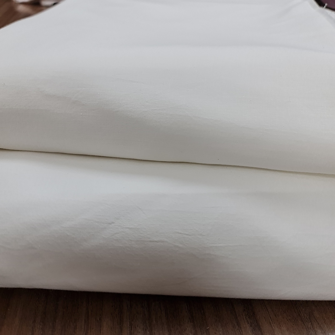 White 60s Organic Cotton Fabric - Lightweight - Etsy