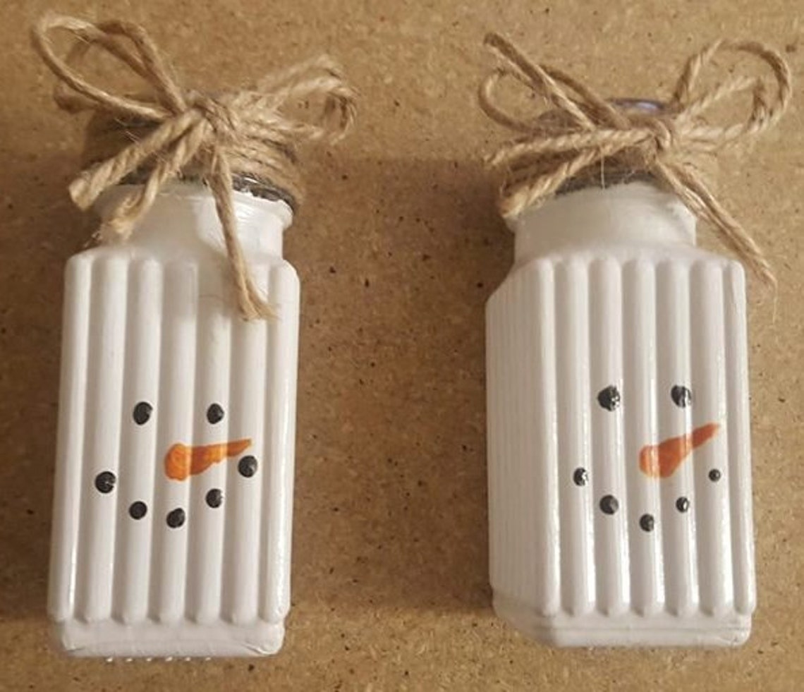 Snowman Salt and Pepper Shakers - Etsy