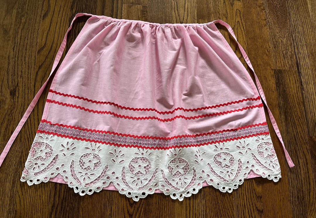 Vintage Ukrainian Apron, Handmade Crochet Lace Embroidery - Etsy