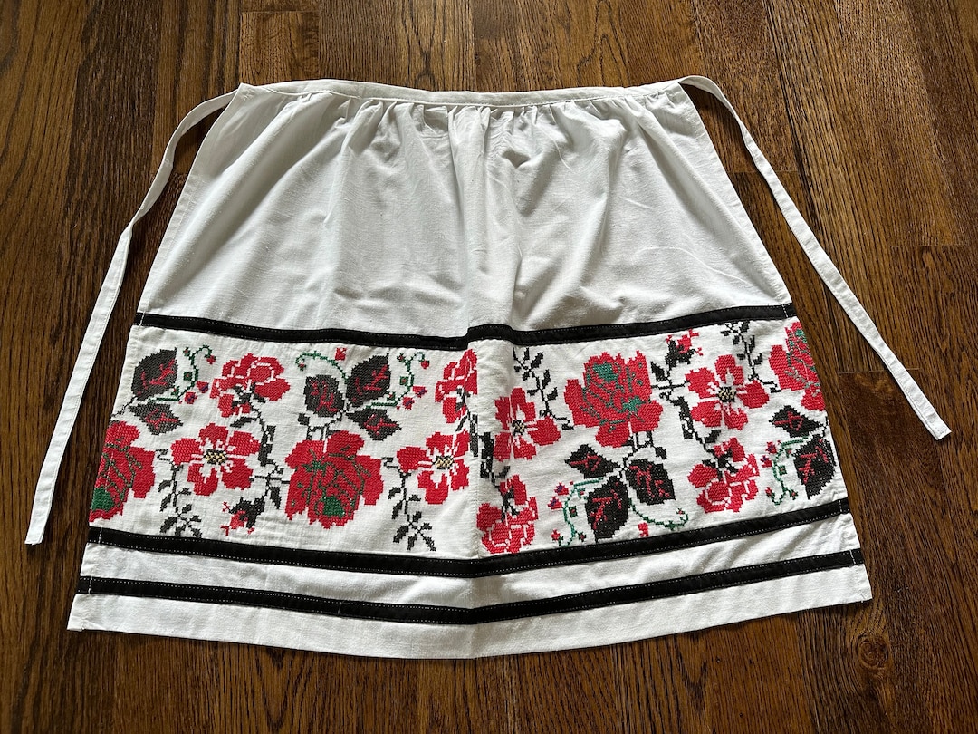Vintage Ukrainian Apron Traditional Embroidery Ukrainian Handmade Apron ...