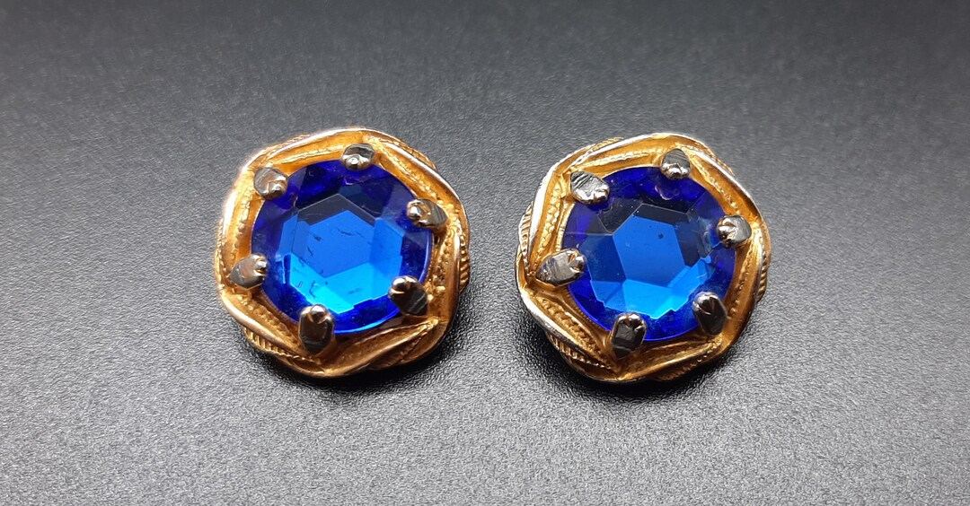 Two Vintage Buttons 1980s Sapphire Blue Jewel & Gilt Metal Setting - Etsy