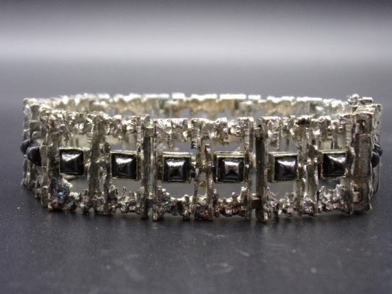 Vintage 1950s Silver Tone Bark Effect Articulated Bru… - Gem